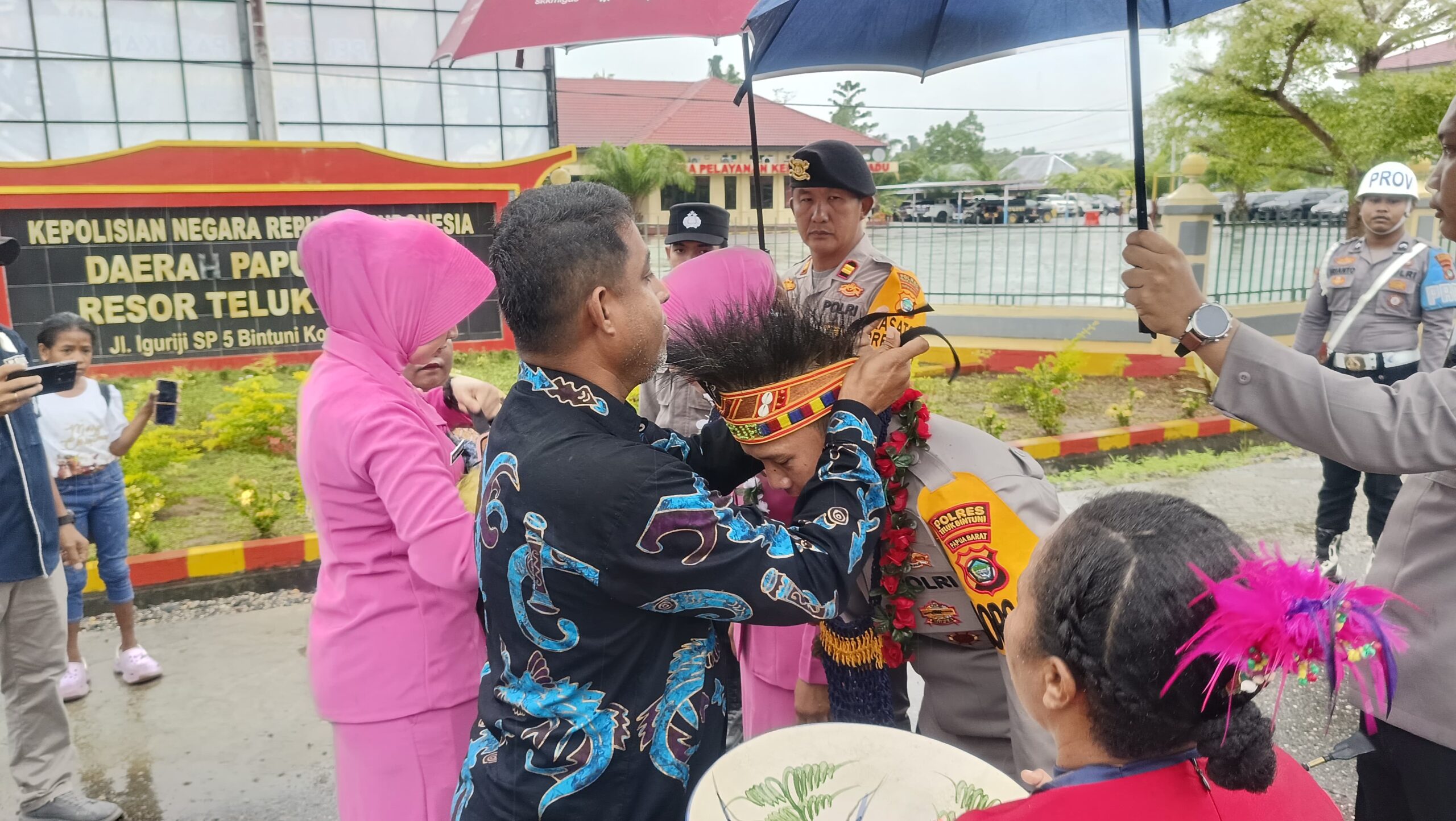 AKBP Hari Sutanto Kapolres Bintuni Yang Baru – Suara Teluk