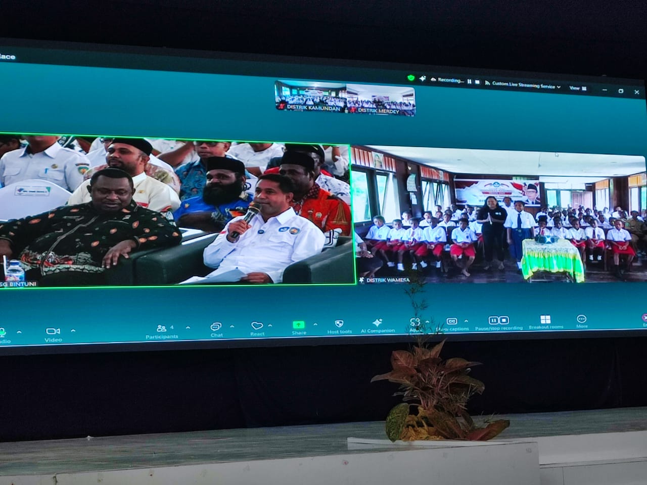 Peringati Hardiknas 2025, Bupati Yohanis Berpesan Para Guru Tetap Setia Menjalankan Tugas Dan ...